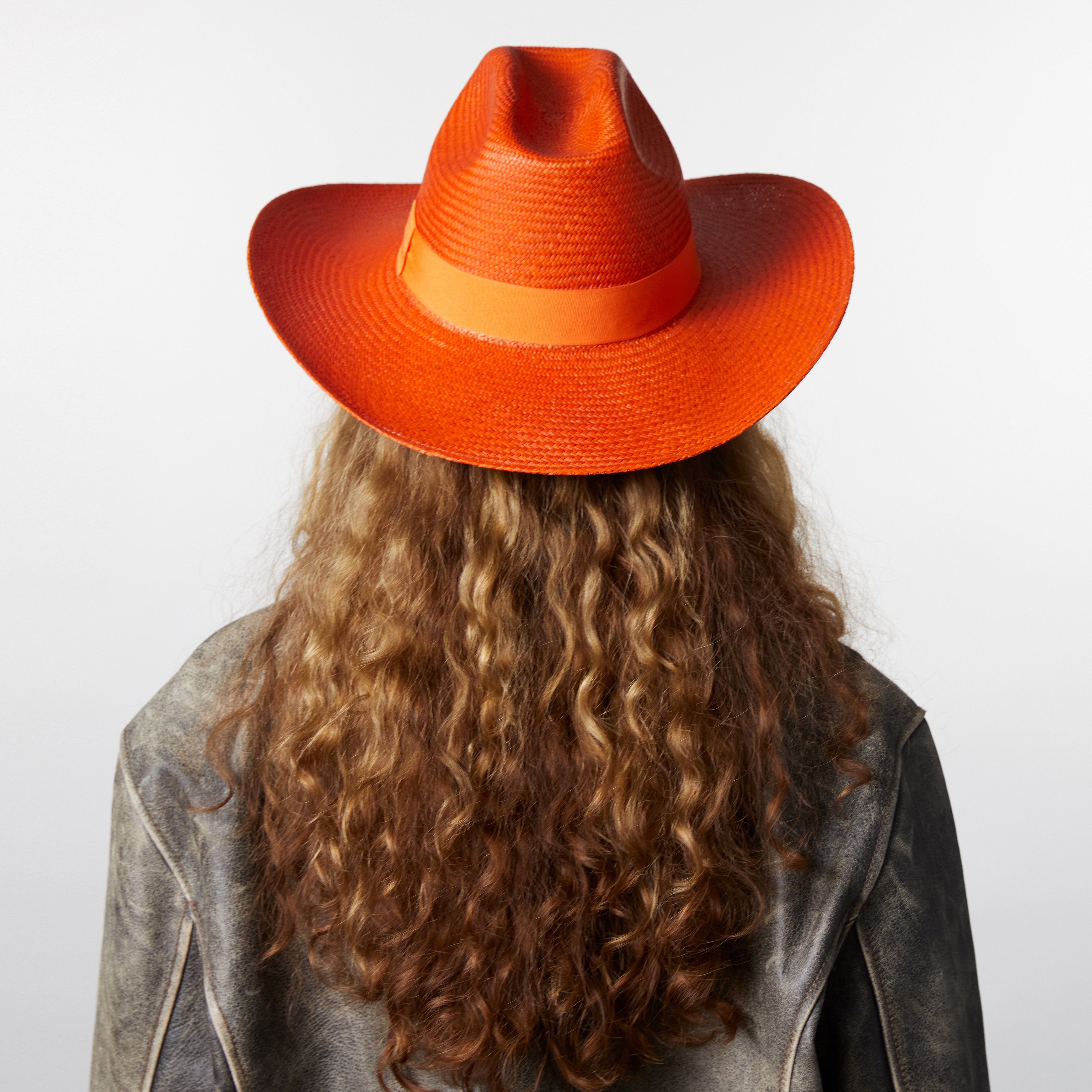 Cleo – Cafe Society